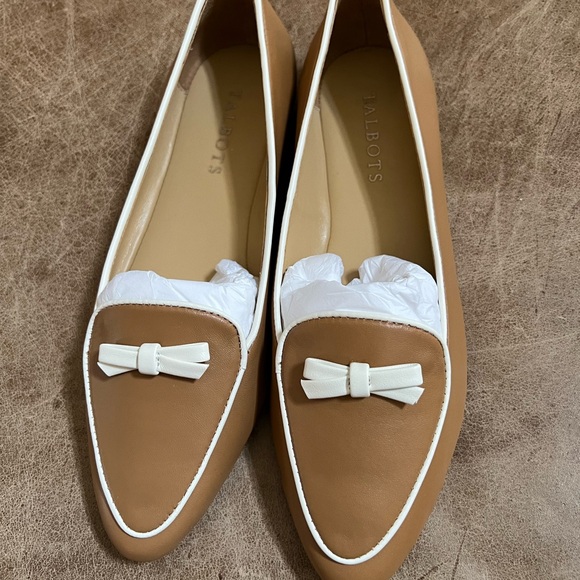 Talbots | Shoes | Talbots Tan And White Flats With Elegant Bow | Poshmark